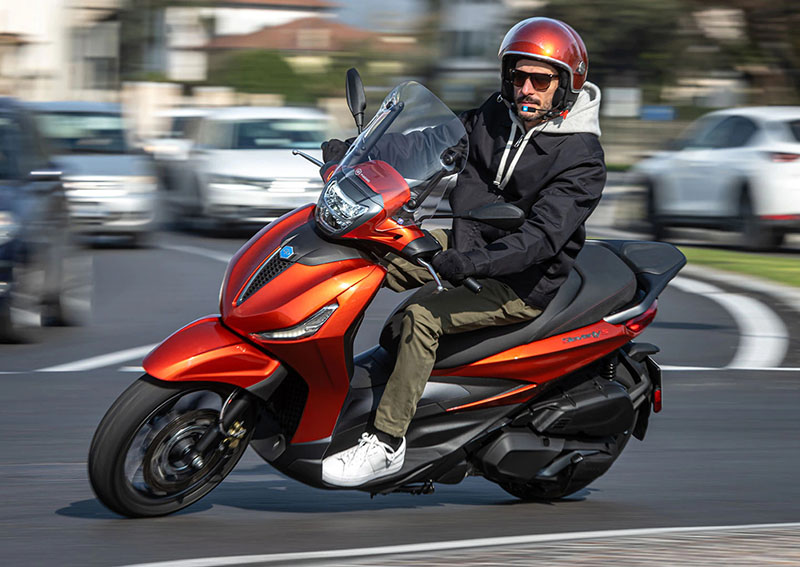 PIAGGIO BEVERLY 300 SPORT - piaggiogroup.ba