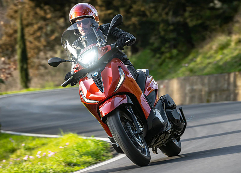 PIAGGIO BEVERLY 300 SPORT - piaggiogroup.ba